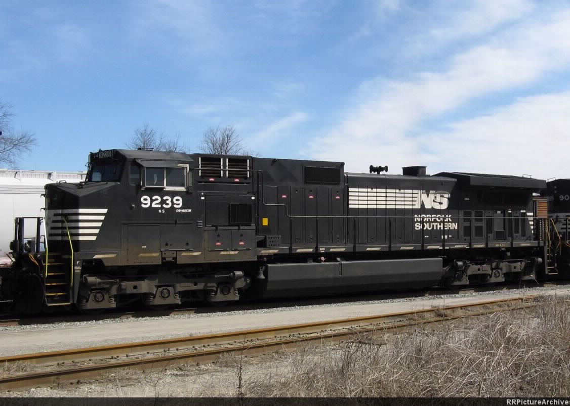 NS 9239 C40-9W